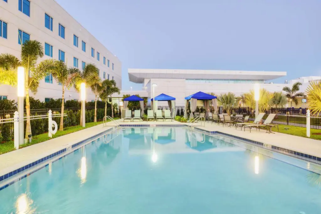 JetBlue Airways - JetBlue Lodge - BRPH